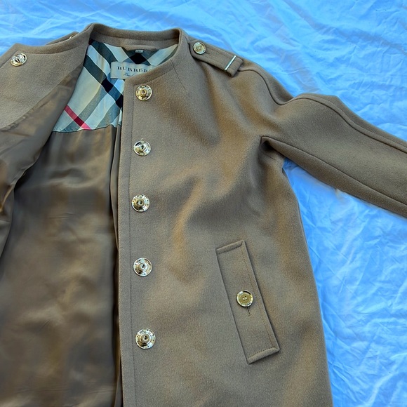 Burberry | Jackets & Coats | Burberry Coat | Poshmark